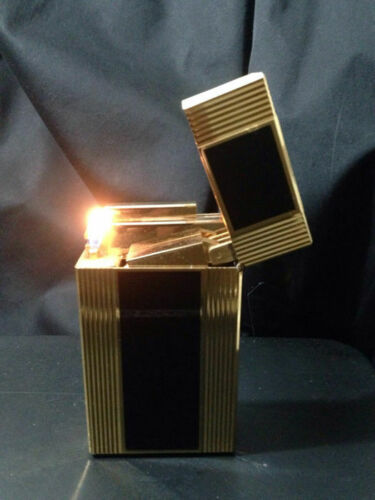 ZENITH MILLIONAIRE GOLD PLATED BLACK LACQUER TABLE LIGHTER – Vintage ...